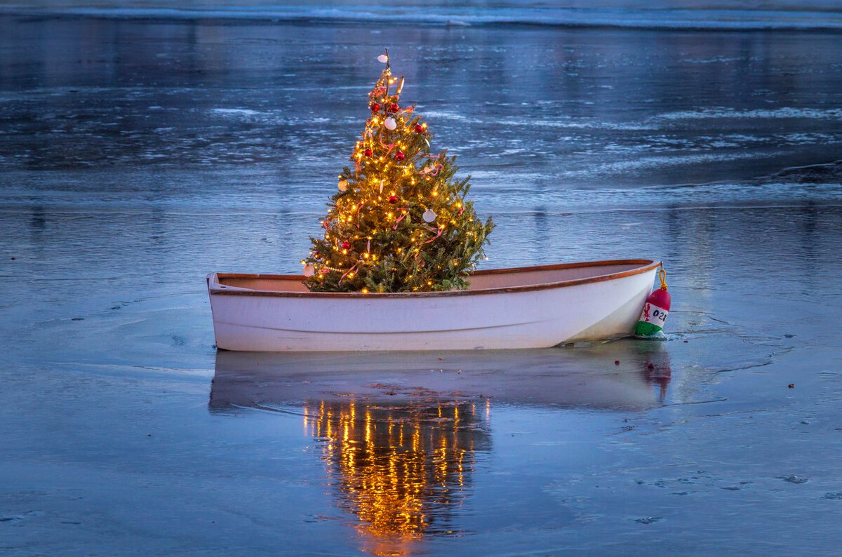 12 Affordable Gift Ideas for Boaters | Discover Boating