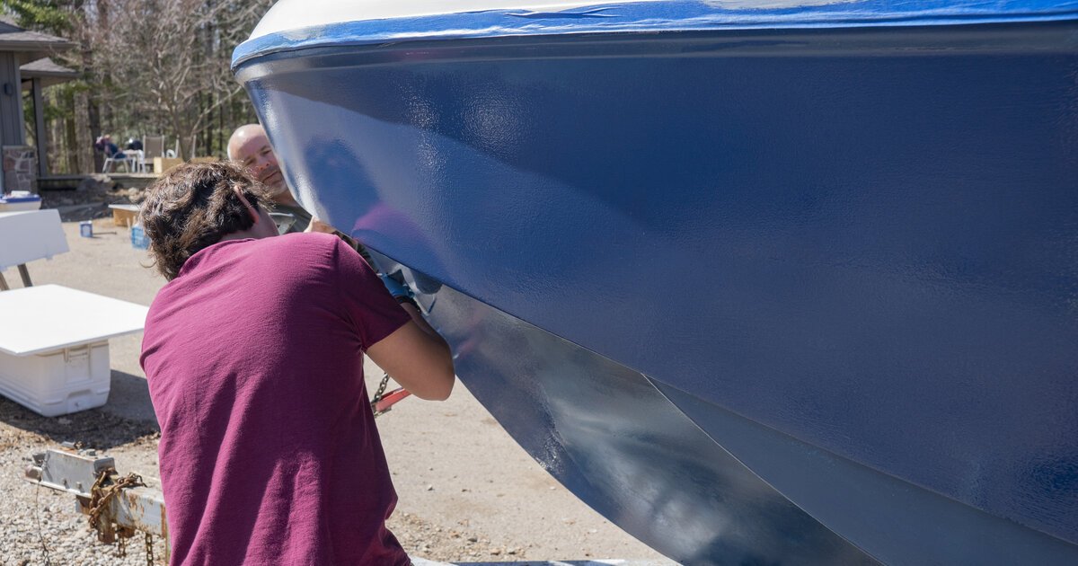 How to Restore a Boat (And What to Consider) | Discover Boating